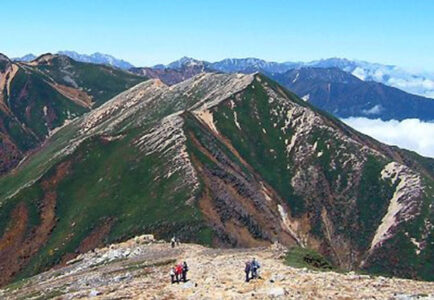 THE HOTAKA MOUNTAIN RANGE – Chubusangaku National Park